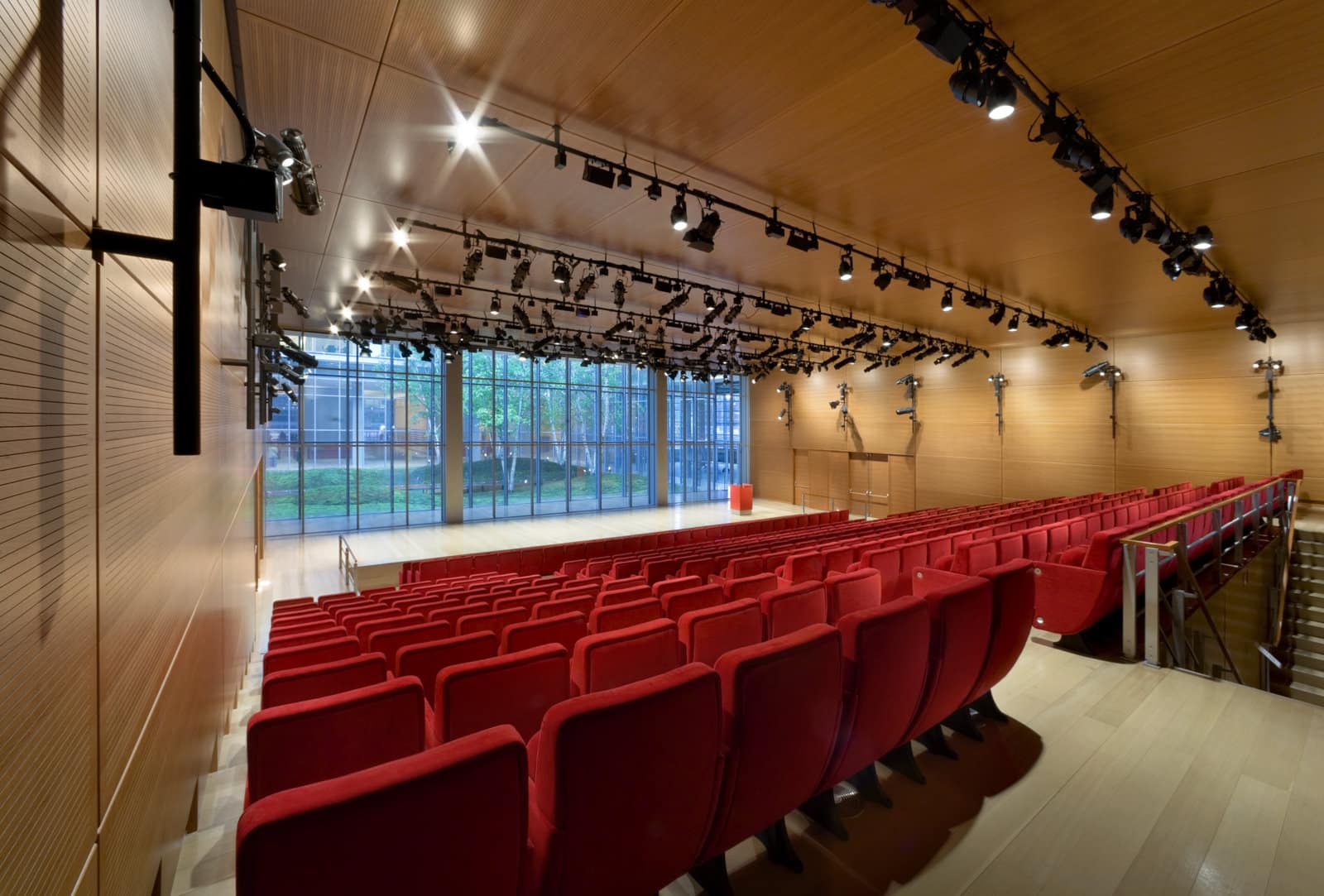 New York Times Auditorium » Topakustik USA